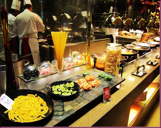 jin loves to eat: Heat at Edsa Shangri-La ♥